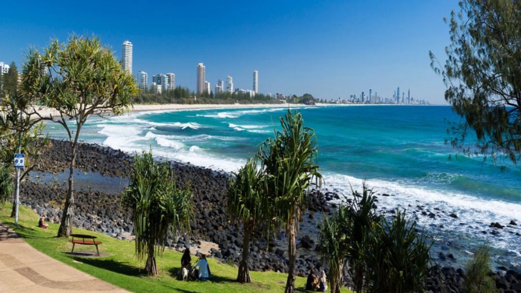 Spacious home, 10mins to beach! | Robina QLD | Nest